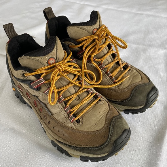 Merrell | Shoes | Merrell Pulse Ii Hiking Shoes W Vibram Soles Size 65 ...